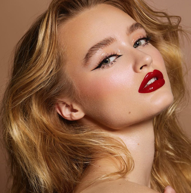 2020 Beauty: 8 Beauty & Fashion Trends That Will Dominate This Year